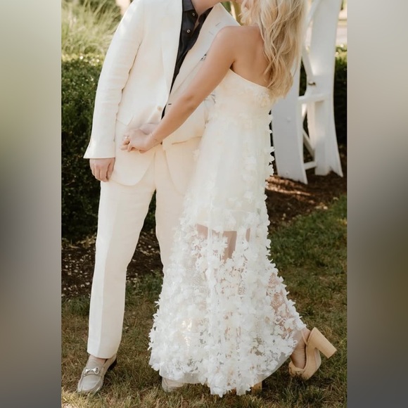Anthropologie | Dresses | Anthropologie White Floral Wedding Gown ...